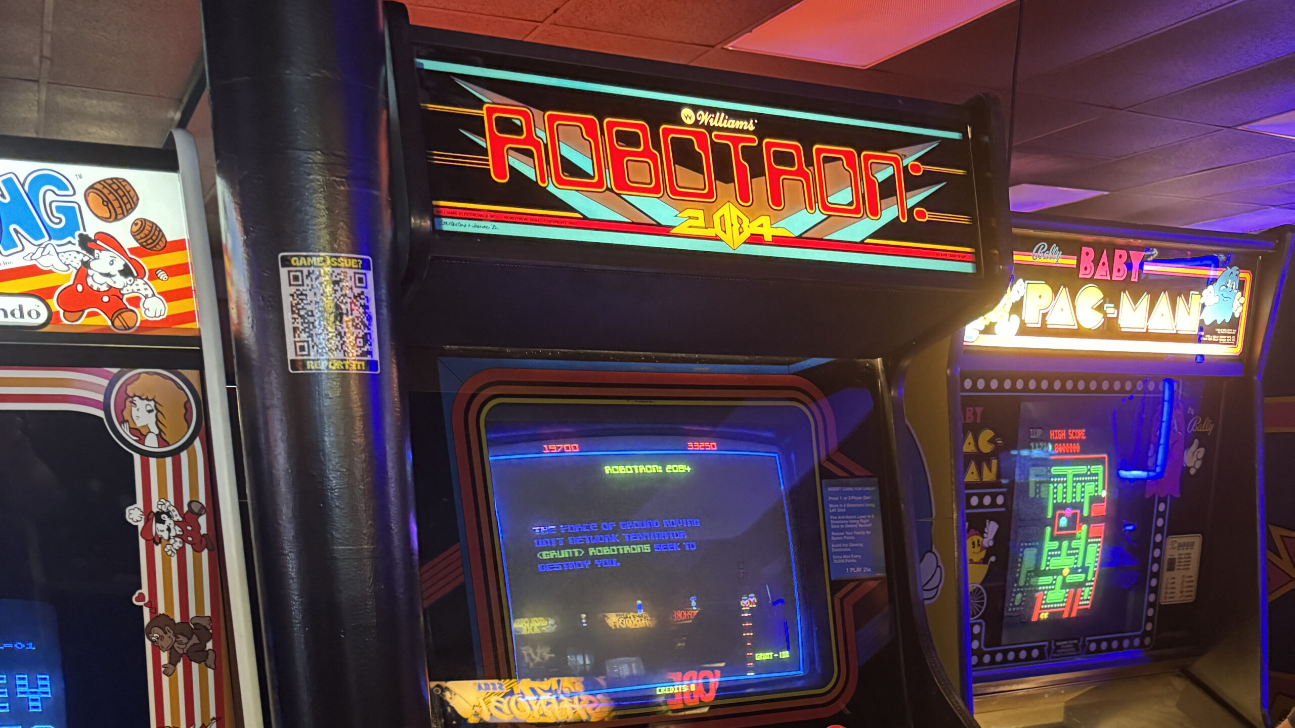 Survive the Chaos: Play Robotron: 2084 at Time Rift Arcade - Time Rift ...